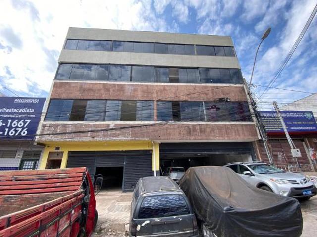 VENDO PRÉDIO COM 24 KIT E 02 LOJAS OPORTUNIDADE DANDO R$ 30 mil de RENDA!