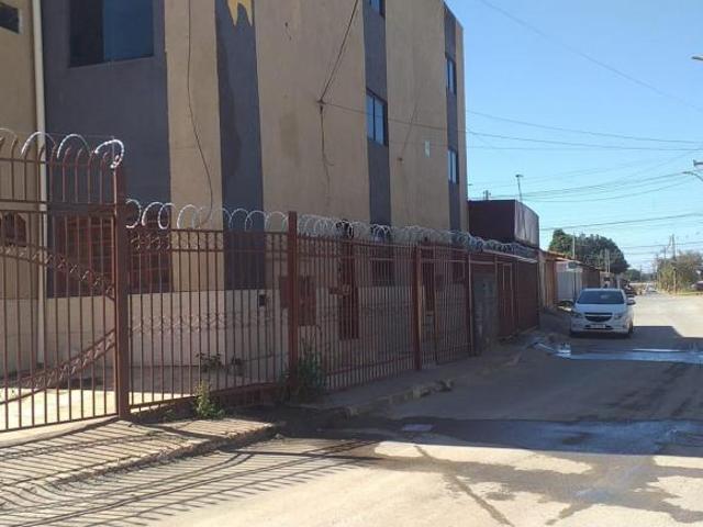 VENDO PRÉDIO INTEIRO COM 09 KIT DANDO UMA BOA RENDA TODAS ALUGADAS!
