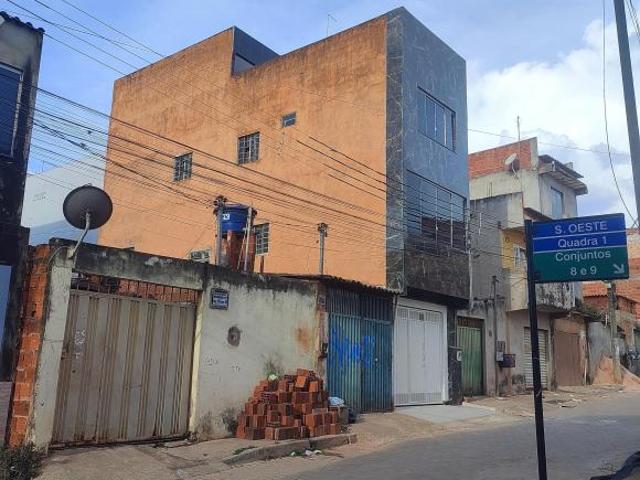 Vendo prédio na Estrutural 250 mil JN