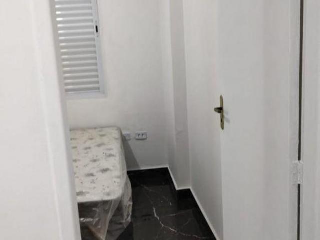 VENDO – SE KITNET NA LIBERDADE TODO REFORMADO E DIVIDIDO