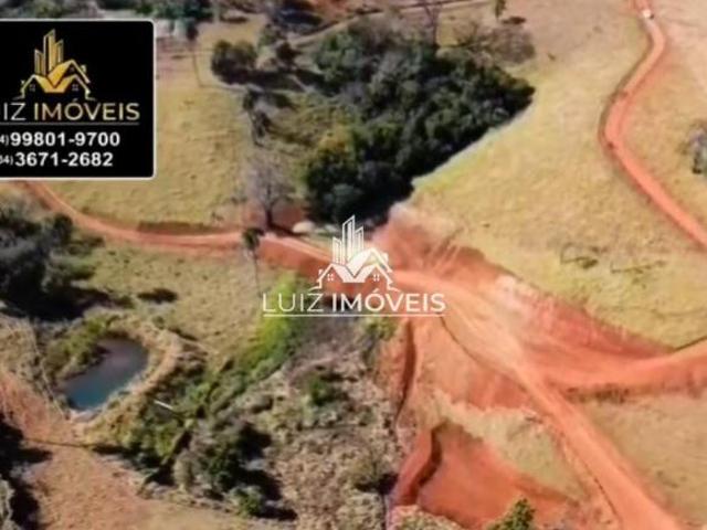 VENDO SÍTIO 2HECTARES SENTIDO MATUTINA MG, 6KM SÃO GOTARDO MG