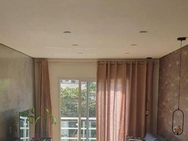 Vendo sobrado na Vila São Francisco
