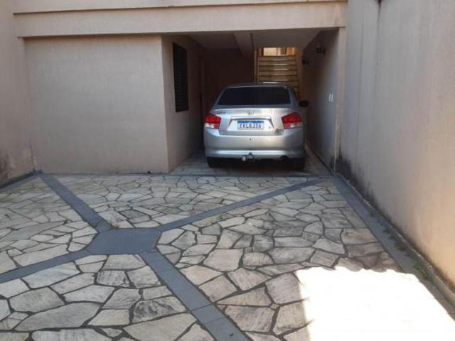 Vendo sobrado na Vila São Francisco
