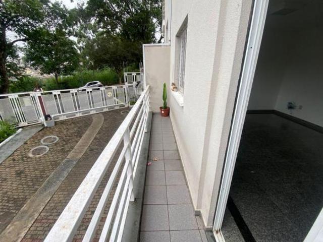 Vendo sobrado na Vila São Francisco em condomínio fechado