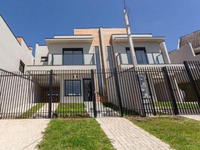 Vendo Sobrado no Atuba 3 Quartos com Suíte