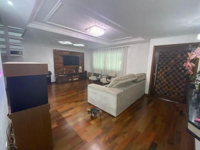 Vendo sobrado no Butantã