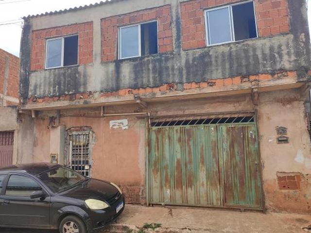 Vendo sobrado no Setor Norte JN