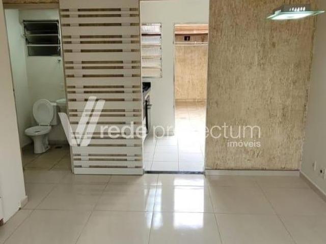Vendo Sobrado a venda com 02 quartos com planejado / Vl. Aeroporto 1 / Px. Lagoa