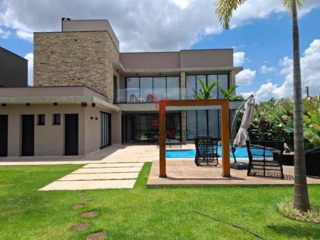 VENDO SOBRADO / ACEITO PERMUTA CONDOMINIO FECHADO PIRACICABA PORTEIRA FEC.