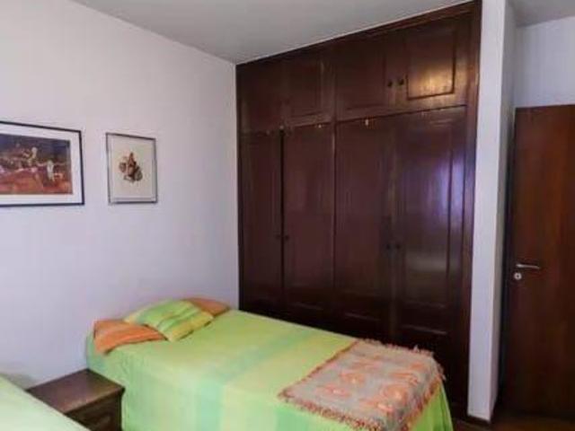 Vendo sobrado amplo no Butantã