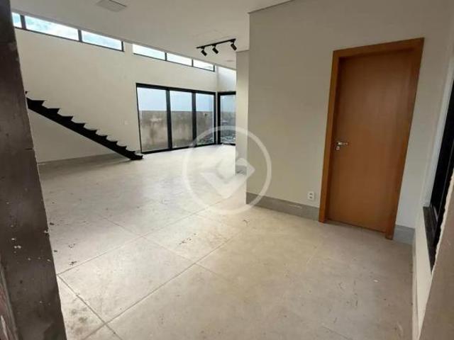Vendo sobrado Belvedere 1 fase acabamento da construção