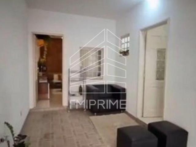 VENDO SOBRADO COM 2 QUARTOS, 2 BANHEIRO E 1 VAGA