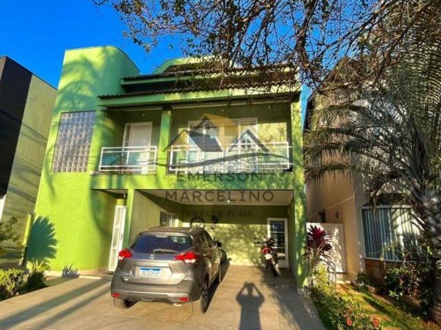 VENDO Sobrado com 380m2 no Golden Park