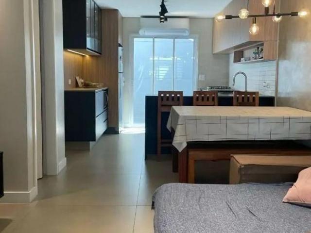 Vendo Sobrado com 3 Quartos e Churrasqueira em Mogilar SP