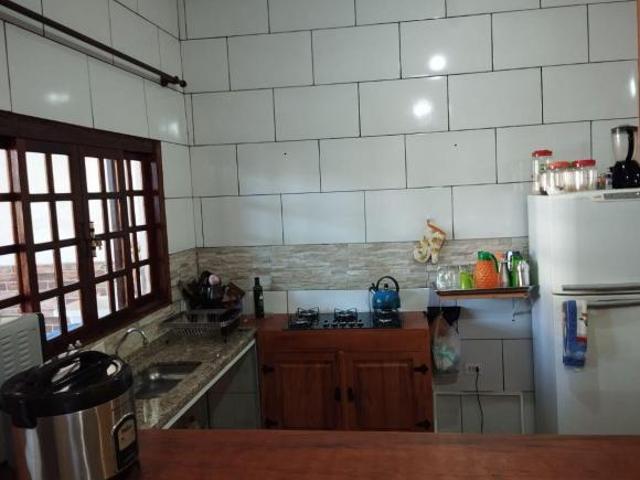 VENDO SOBRADO COM TRES DORMITORIOS EM COTIA CEL0030