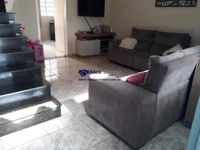 Vendo Sobrado com Edícula com 2 dormitórios 2 vagas 97m² por R$ 380.000 Jardi