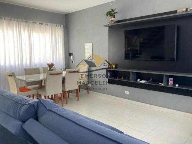 VENDO Sobrado Com Piscina e 4 Dormitórios na Região Leste
