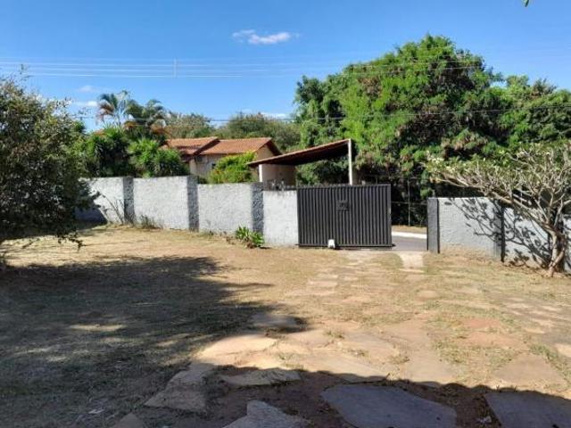 VENDO SOBRADO CONDOMÍNIO QUINTAS DO INTERLAGOS JARDIM BOTÂNICO