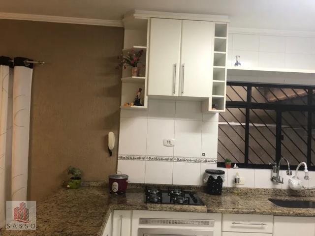 Vendo sobrado de condomínio na Vila Alpina