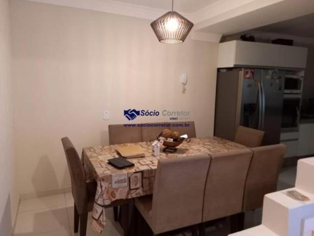 Vendo Sobrado em condomínio fechado com 3 dormitórios 03 vagas 120m² por R$ 650