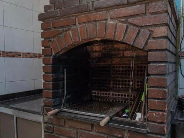 Vendo sobrado em excelente localização proximo ao metrô
