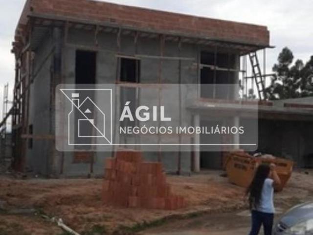 Vendo sobrado em fase de acabamento no comdominio terras do vale Caçapava Sp