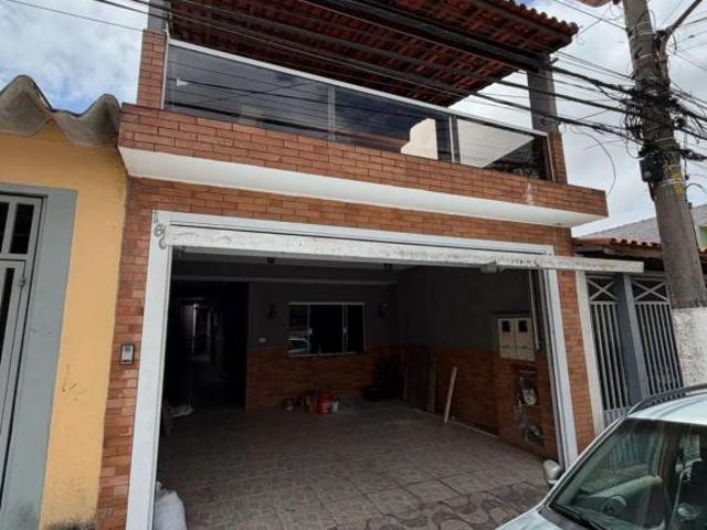 VENDO SOBRADO ESPAÇOSO, PRONTO PARA MUDANÇA