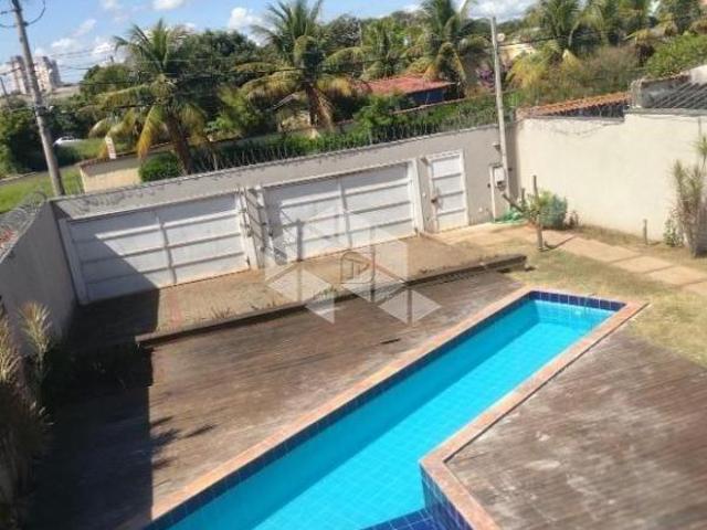 VENDO SOBRADO PARQUE RESIDENCIAL LAGOINHA, 3 DORMITORIO, 2 SUITES, 4 VAGAS