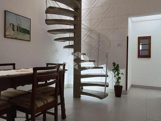 Vendo Sobrado Reformado 268m² 4 Dormitórios 2 Suítes 2 Vagas Aviação Praia Grande SP