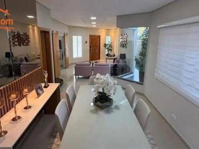 VENDO SOBRADO URBANOVA COND. ALTOS SERRA 6 262 M2 de área construída 4 Suítes sendo 1 Mast