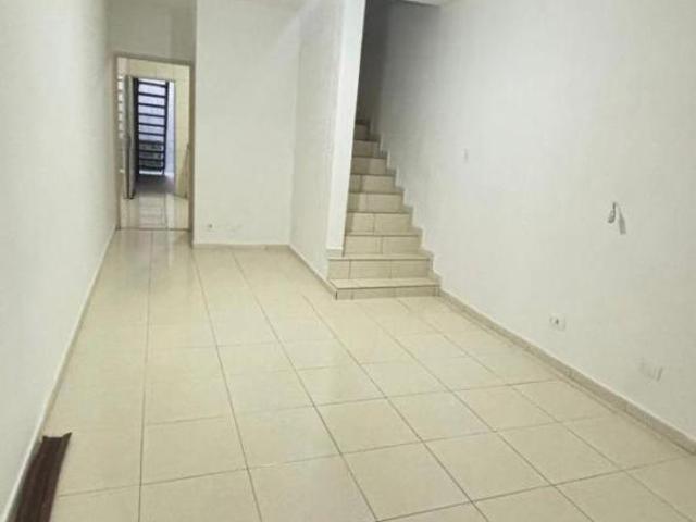 Vendo sobrado 2 dorms. Jd Henriqueta Taboão da Serra