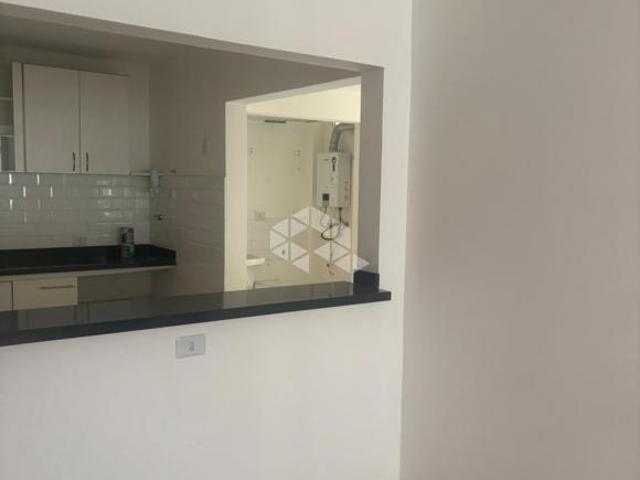 Vendo/Alugo Apartamento com Quintal na Santa Cecilia
