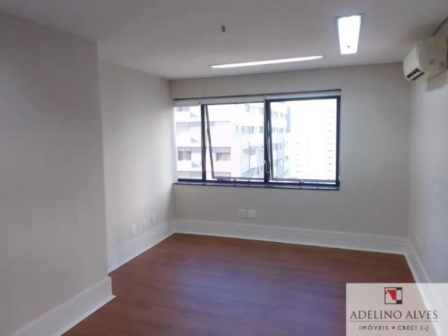 Vendo/Alugo conjunto comercial em Moema
