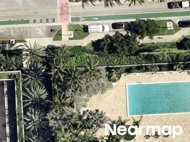 Venetian Way Apt 1a