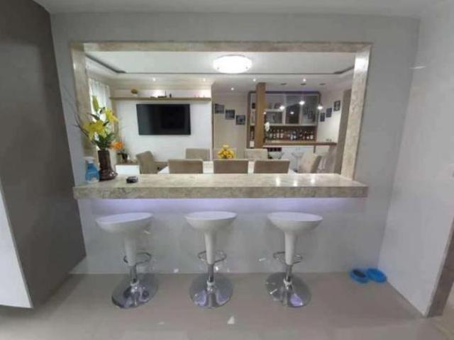 VENHA CONFERIR – Lindo Sobrado Mobiliado com excelente Localização