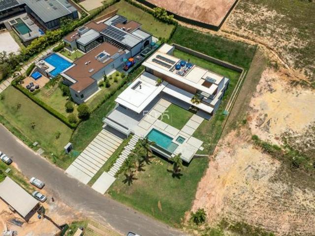 Venha conhecer a Casa Ligera, projeto realizado pelo arquiteto Olegário de Sá, com 670m2 de constr