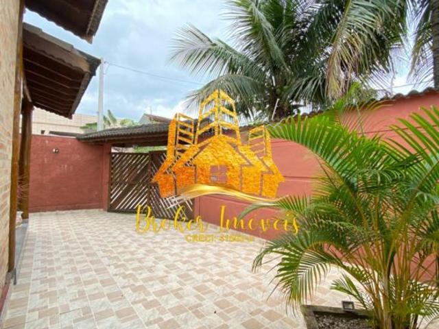Venha conhecer e se encantar com essa Casa Charmosa Rústica Bem pertinho da Praia do Massaguaçu em C