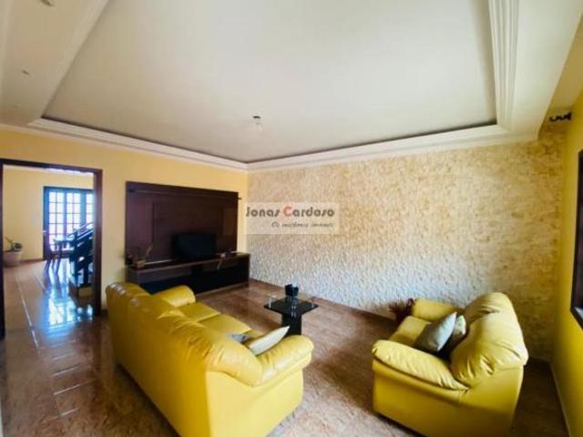 Venha conhecer essa oportunidade para viver em um bairro tranquilo e com uma atmosfera serena