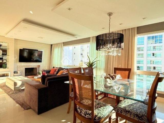 Venha morar em um Resort com 3 suites e 3 Vagas