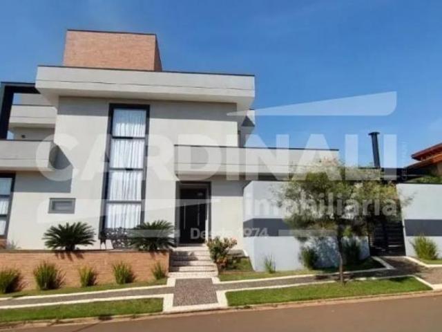 Venha morar na Casa dos seus sonhos! Com 325 m2 e terreno de 462 m2, Localizada no Condomínio Terras