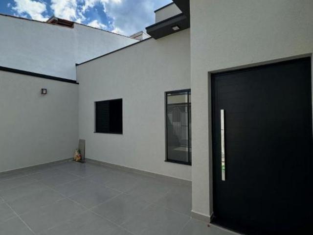 Venha morar no interior de São Paulo! Casa à venda no Residencial Villa Verde
