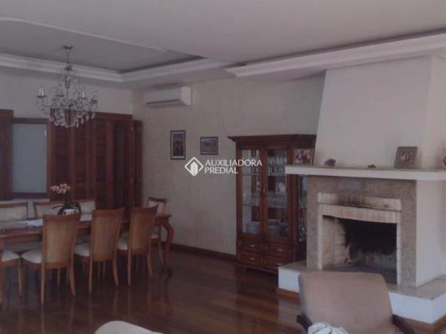 VENHA MORAR NO JARDIM PLANALTO NUMA CASA NOVA COM PISCINA