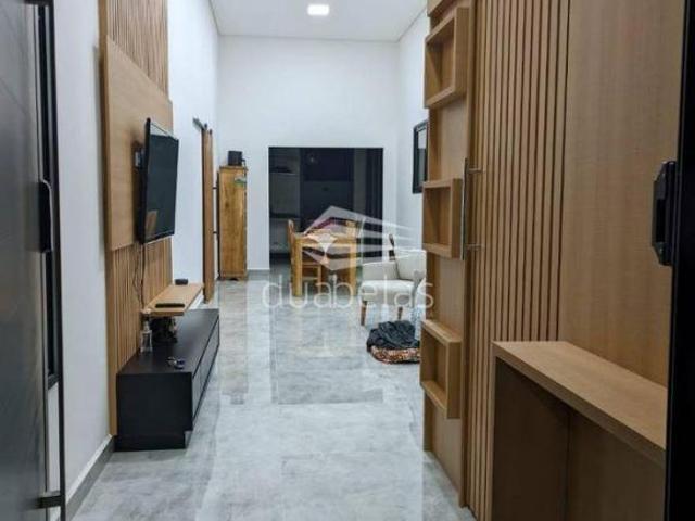 Venha morar no Paraíso – Casa térrea à venda em Caçapava!