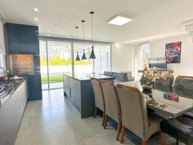 Venha morar num lugar tranquilo com infra de um clube e perto de tudo que você precisa!