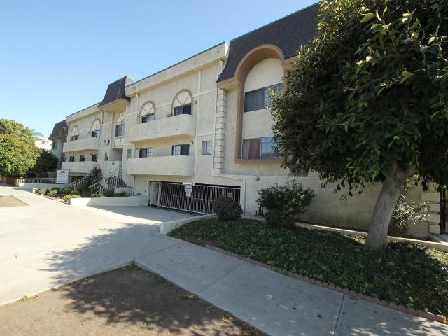 Venice at Lincoln Studio Apartment for Rent at 1140 Venice Blvd, Los Angeles, CA 90291 Venice