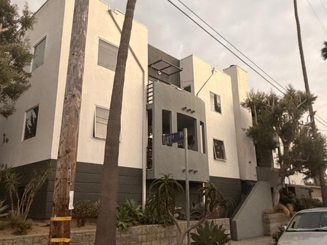 Venice Beach Room $1750/mo All Utilities Included