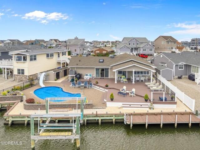 Venice Dr, Lavallette, Home For Sale