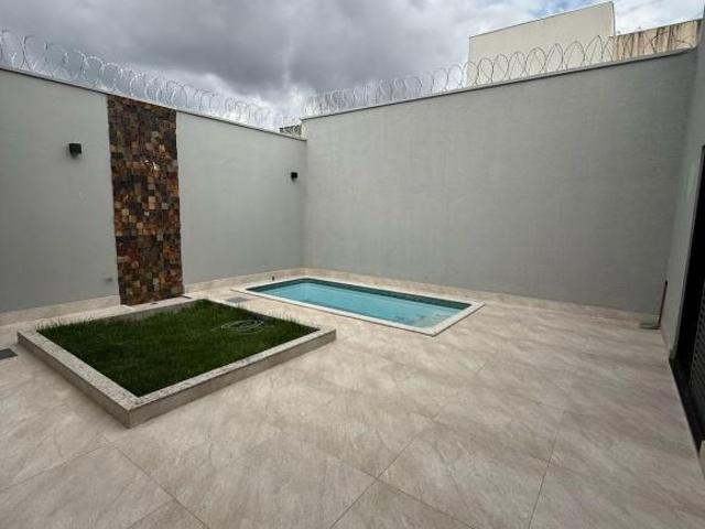 VENNDO CASA MODERNA COM ALTÍSSIMO PADRÃO DE ACABA ESCRITRURA AC FINANCIAMENTO!