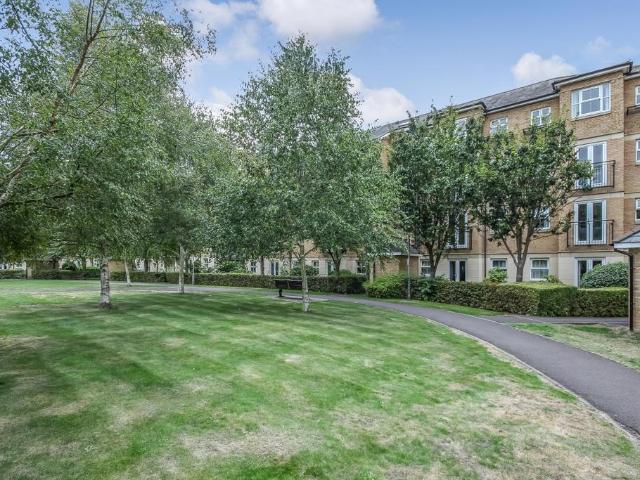 Venneit Close Oxford OX1 2 bed apartment to rent £1,800 pcm £415 pw
