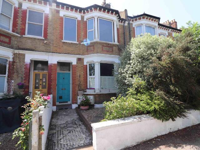 Venner Road, London SE26, 2 bed flat to rent, £2,000 pcm | PrimeLocation